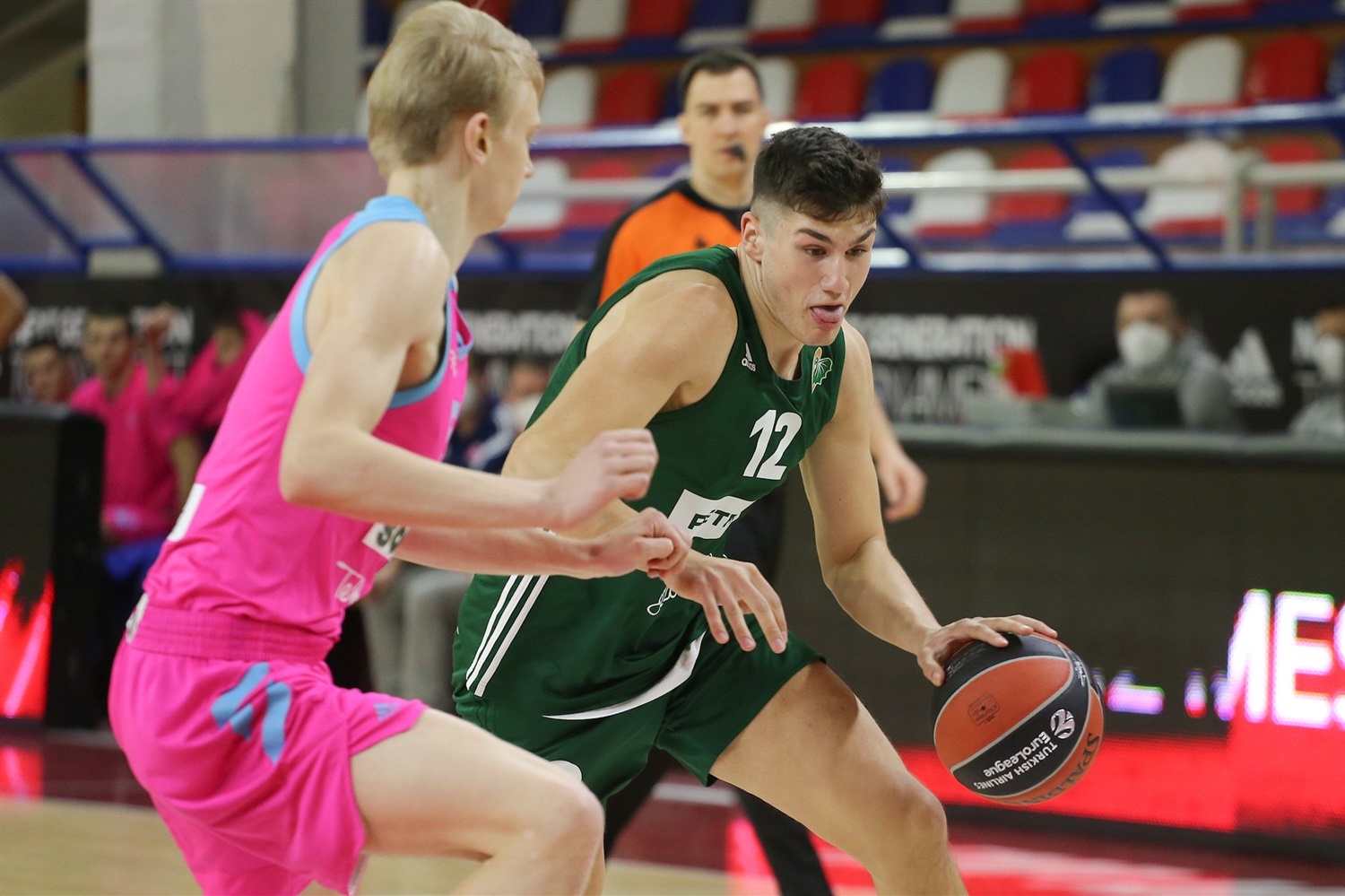 Za začetek poraz z Mego